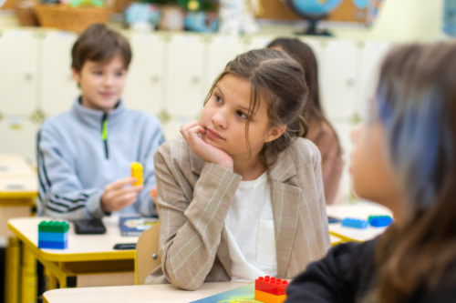 Stay with Ukraine, Junior - Theirworld