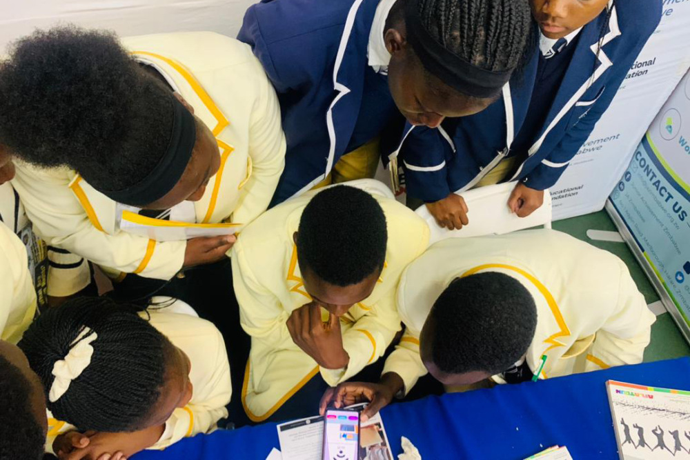 Rise Up Girls project gives students the skills to be business leaders