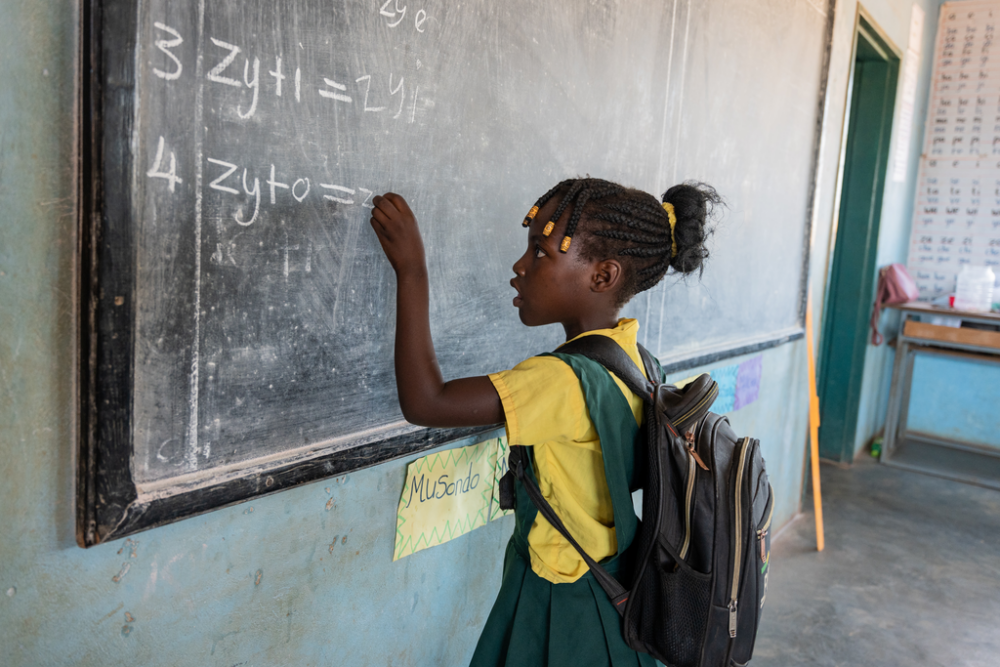All children deserve the chance to learn - sign now